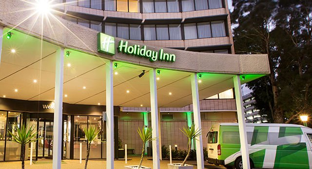 Holiday Inn Melbourne Airport - National Seniors Australia